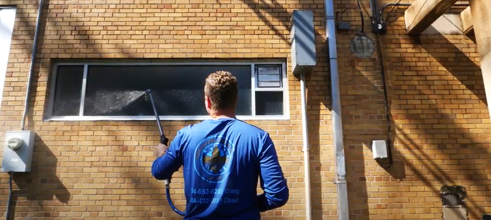 7 Essential Safety Precautions for Pressure Washing - Pressure Wash Dat